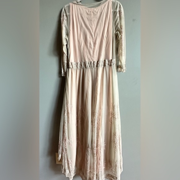 Nataya | Dresses | Nataya Dress Quartz Color With Light Pink Lace ...